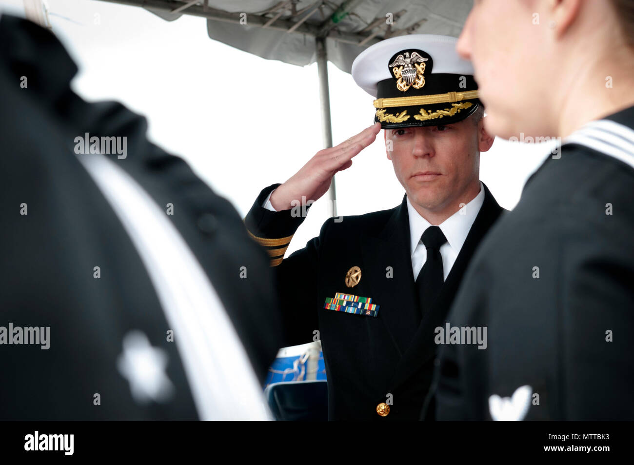 180524-N-WJ362-0142 EVERETT, Wash. (May 24, 2018) Cmdr. Jerry Jackson ...