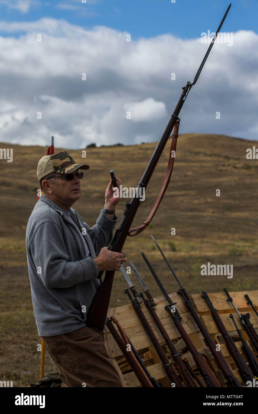 Dan Shapiro, retired police sergeant, leads a class on vintage rifles ...