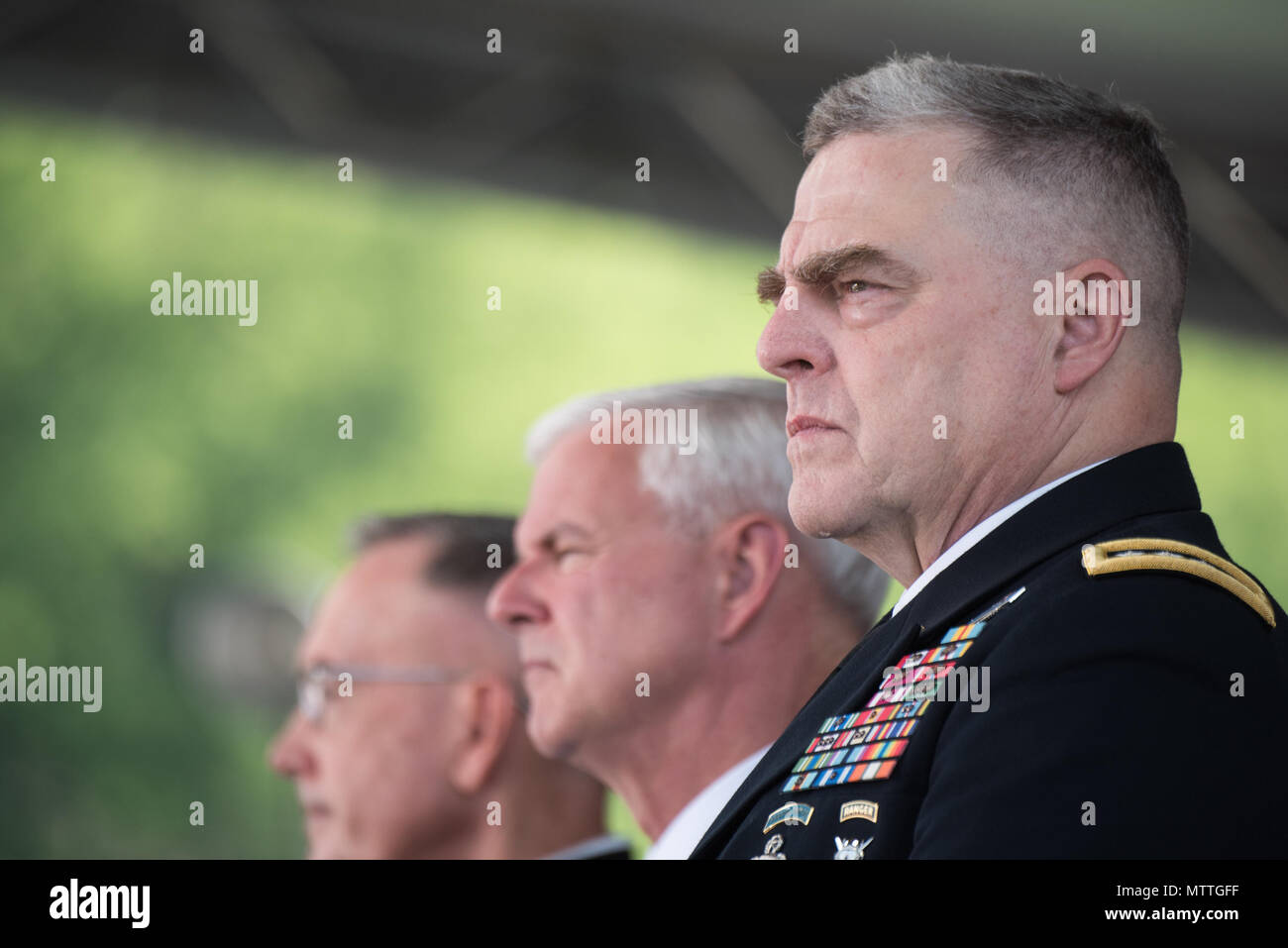 Robert caslen hi-res stock photography and images - Alamy