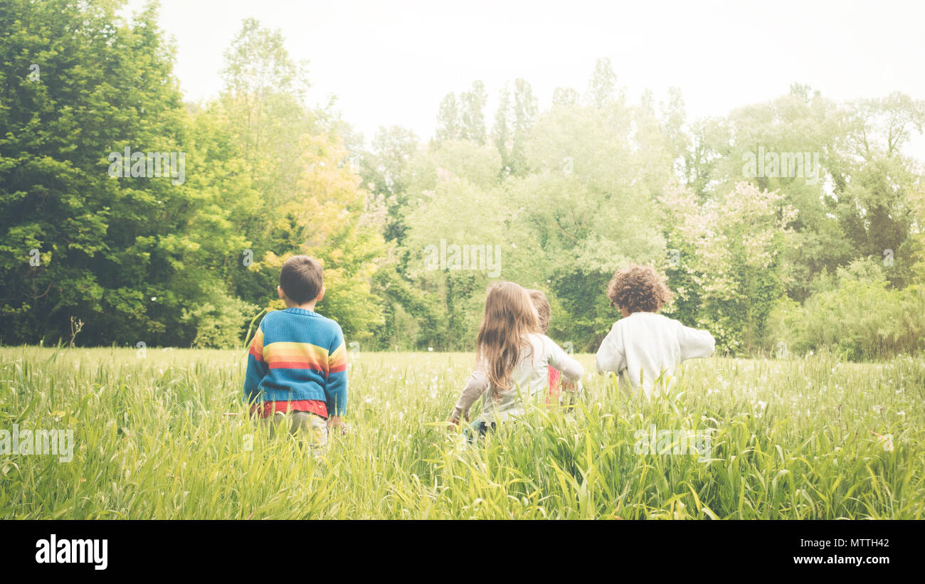 Girl running through wheat field hi-res stock photography and images ...