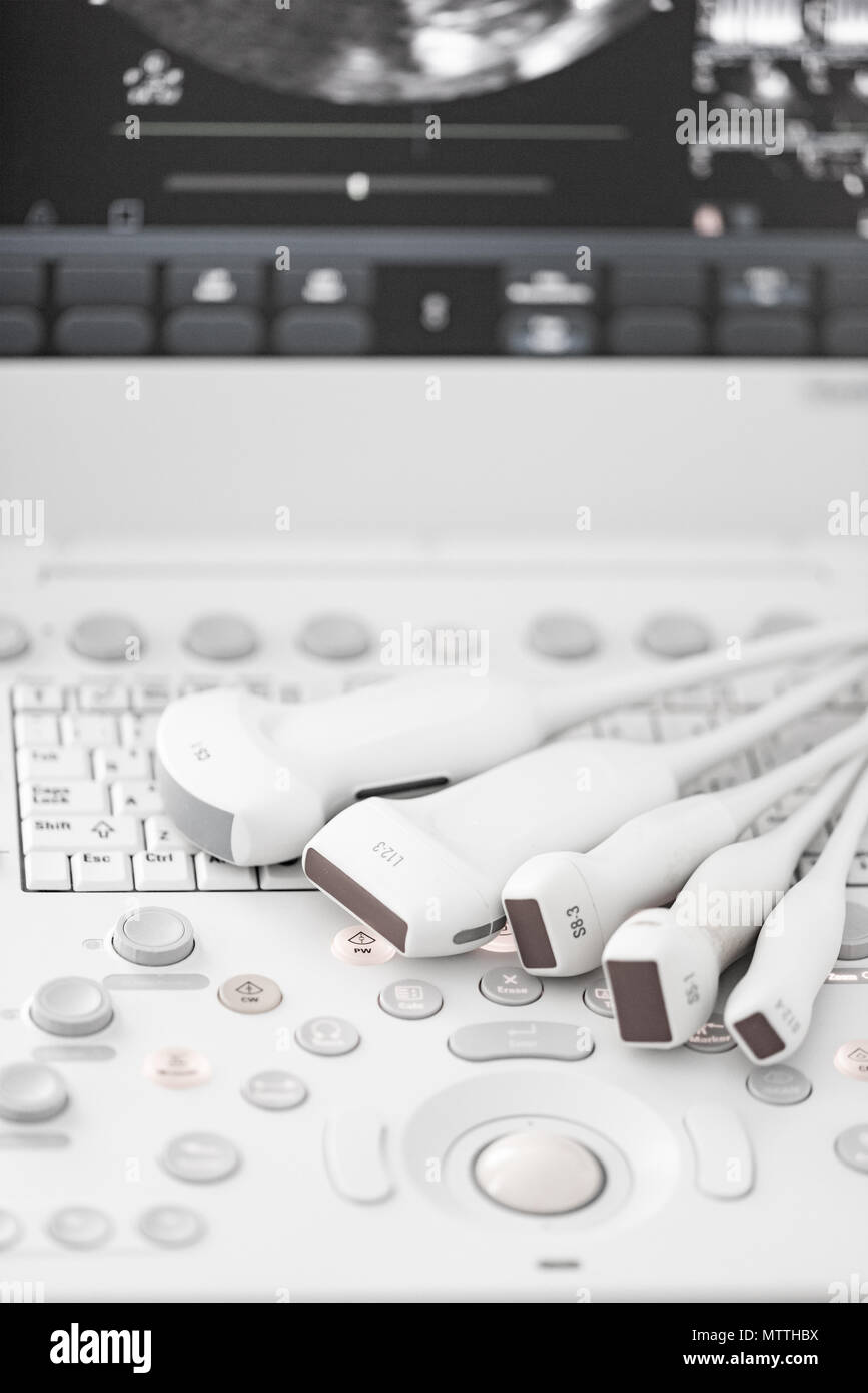 Modern ultrasonic device with sensors Stock Photo - Alamy