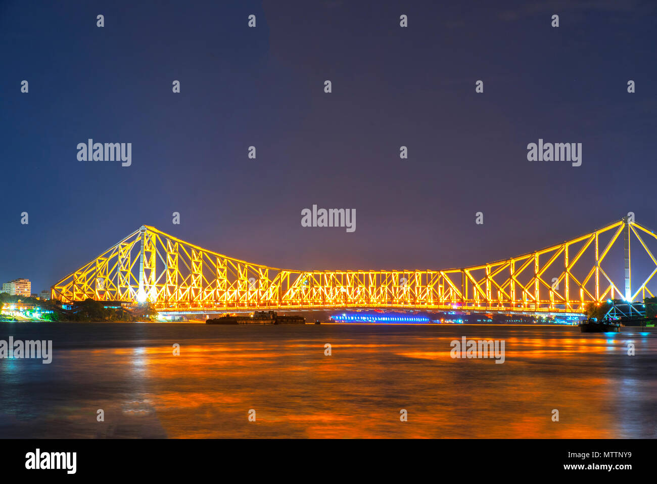Howrah bridge night hi-res stock photography and images - Alamy