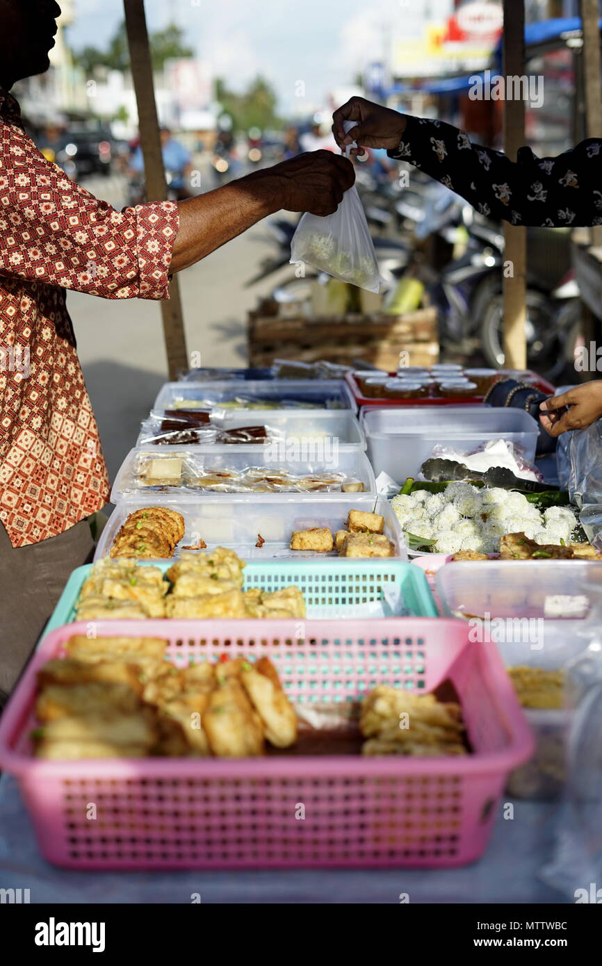 Aceh market hi-res stock photography and images - Alamy