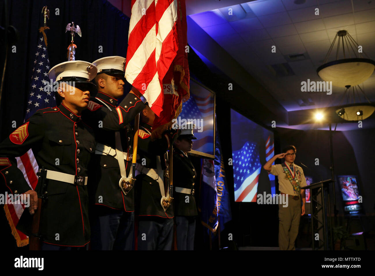 The U.S. Marine Corps Color Guard of Recruiting Station Orange County ...