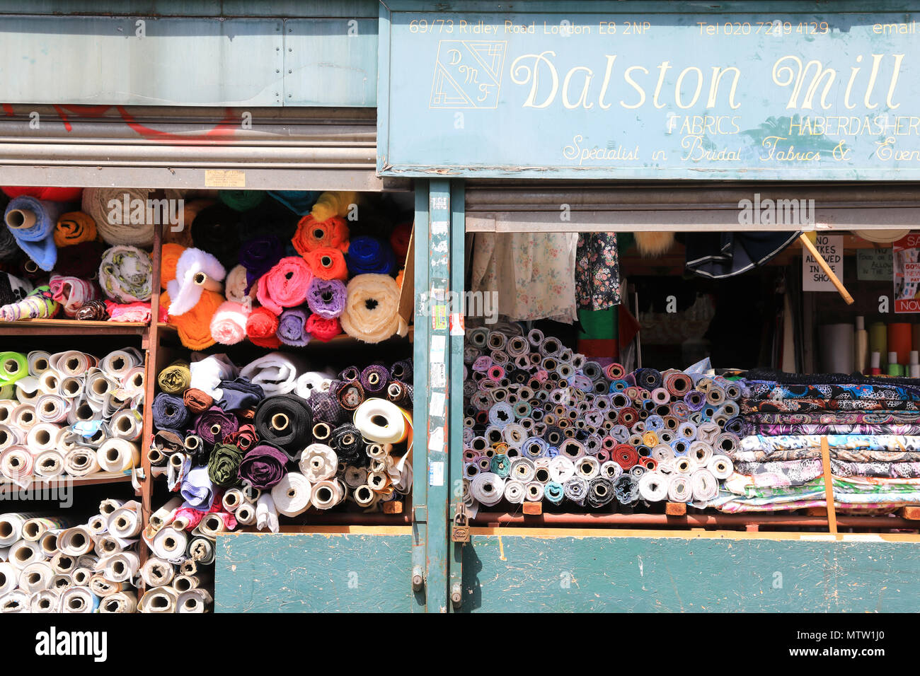 Market dalston east london shopping hi-res stock photography and images ...