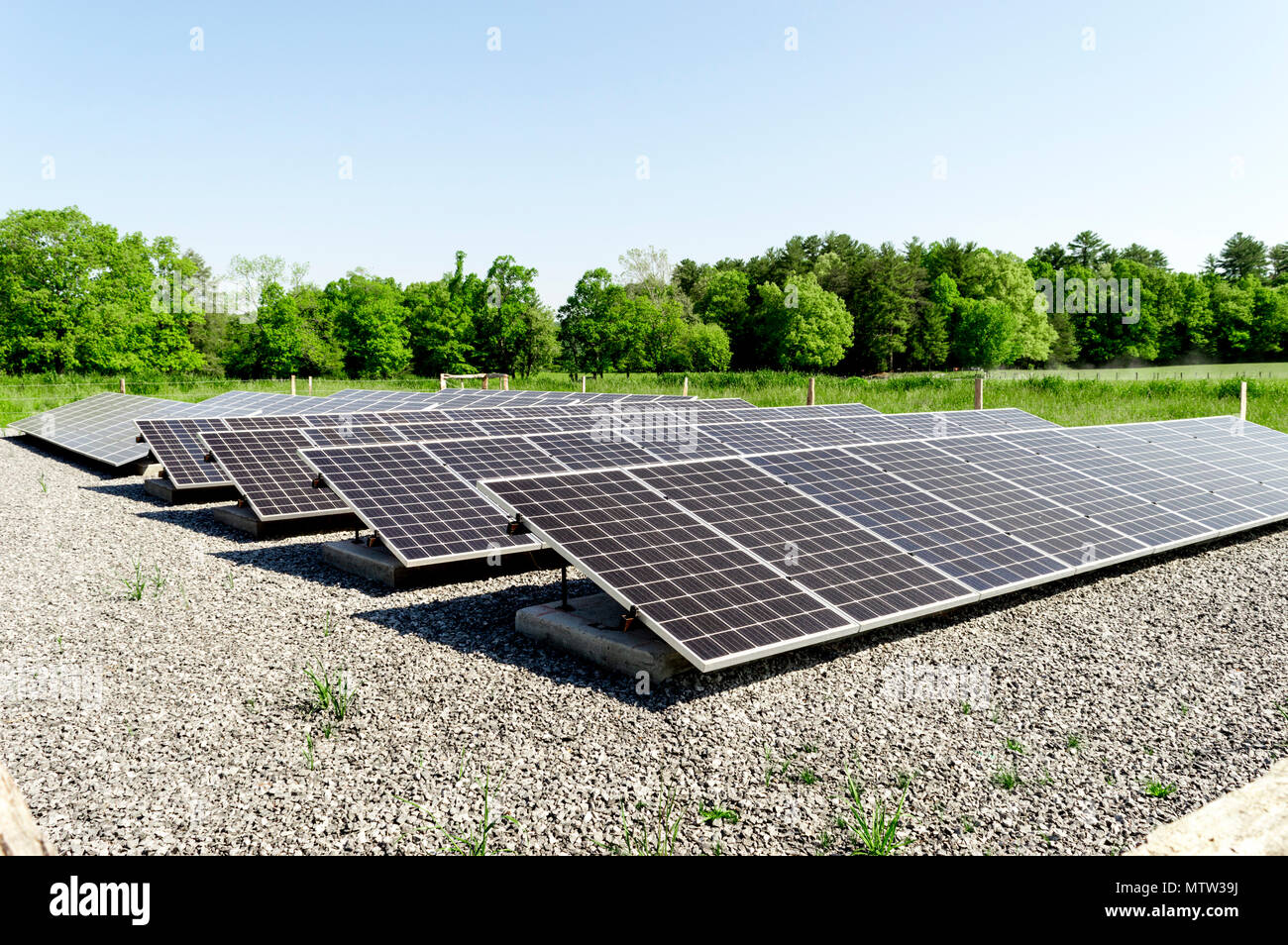 A large group of solar panels at the Cades Cove Welcome Center in ...