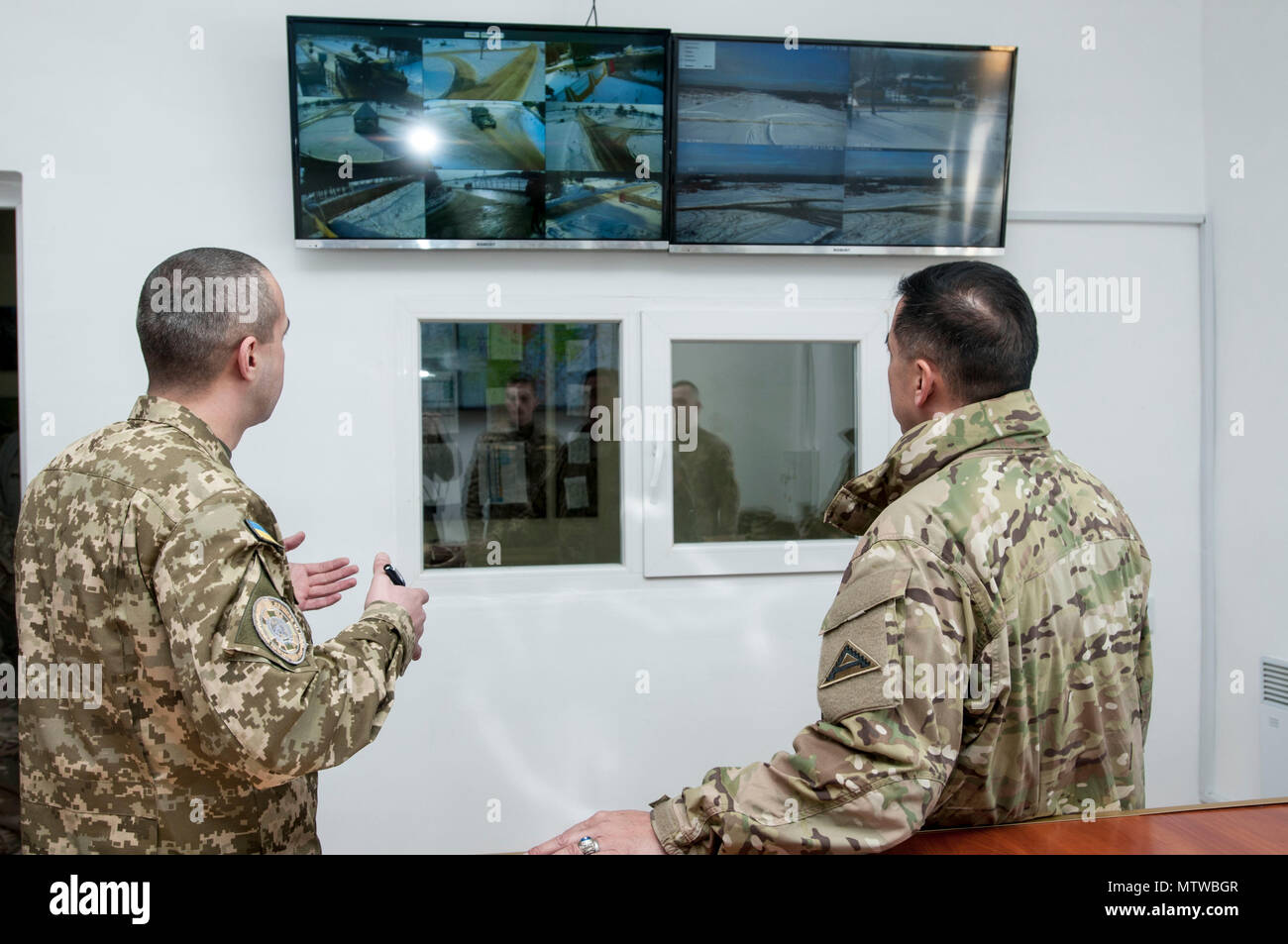 Ukrainian army Maj. Oleg Meder, a range operations officer for the ...