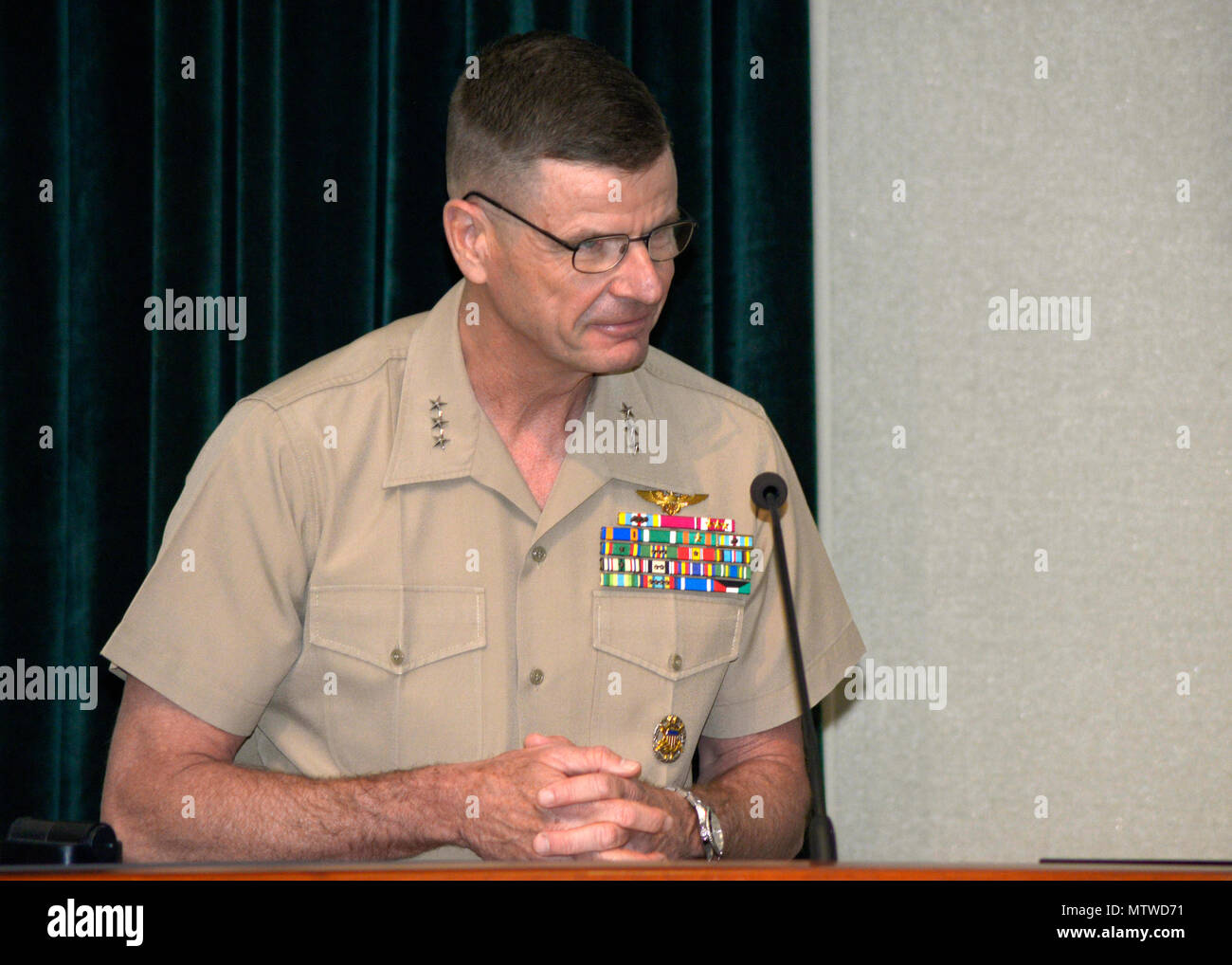 Lt. Gen. William D. Beydler, commander of U.S. Marine Forces Central ...