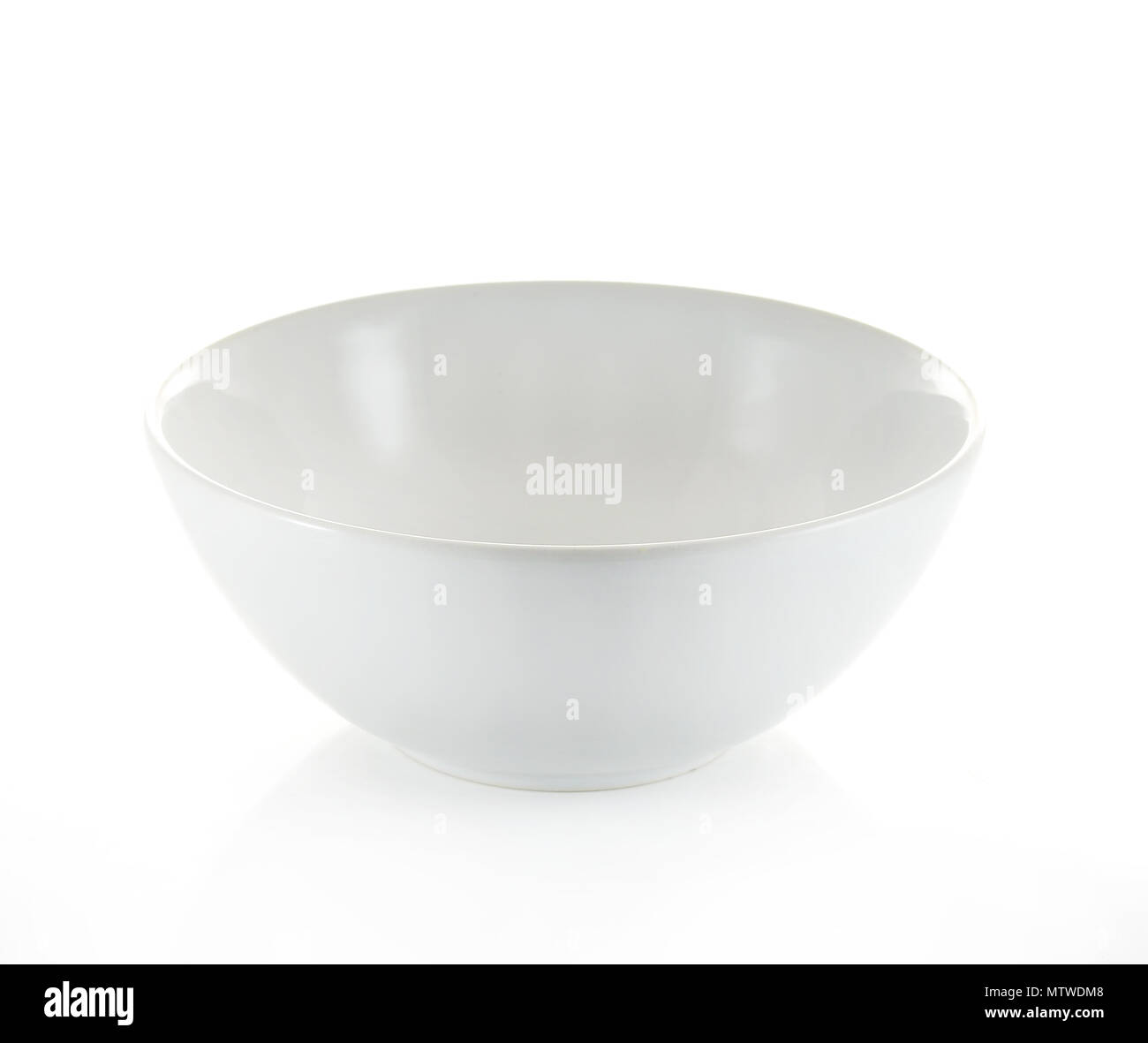 white bowl isolated Stock Photo - Alamy
