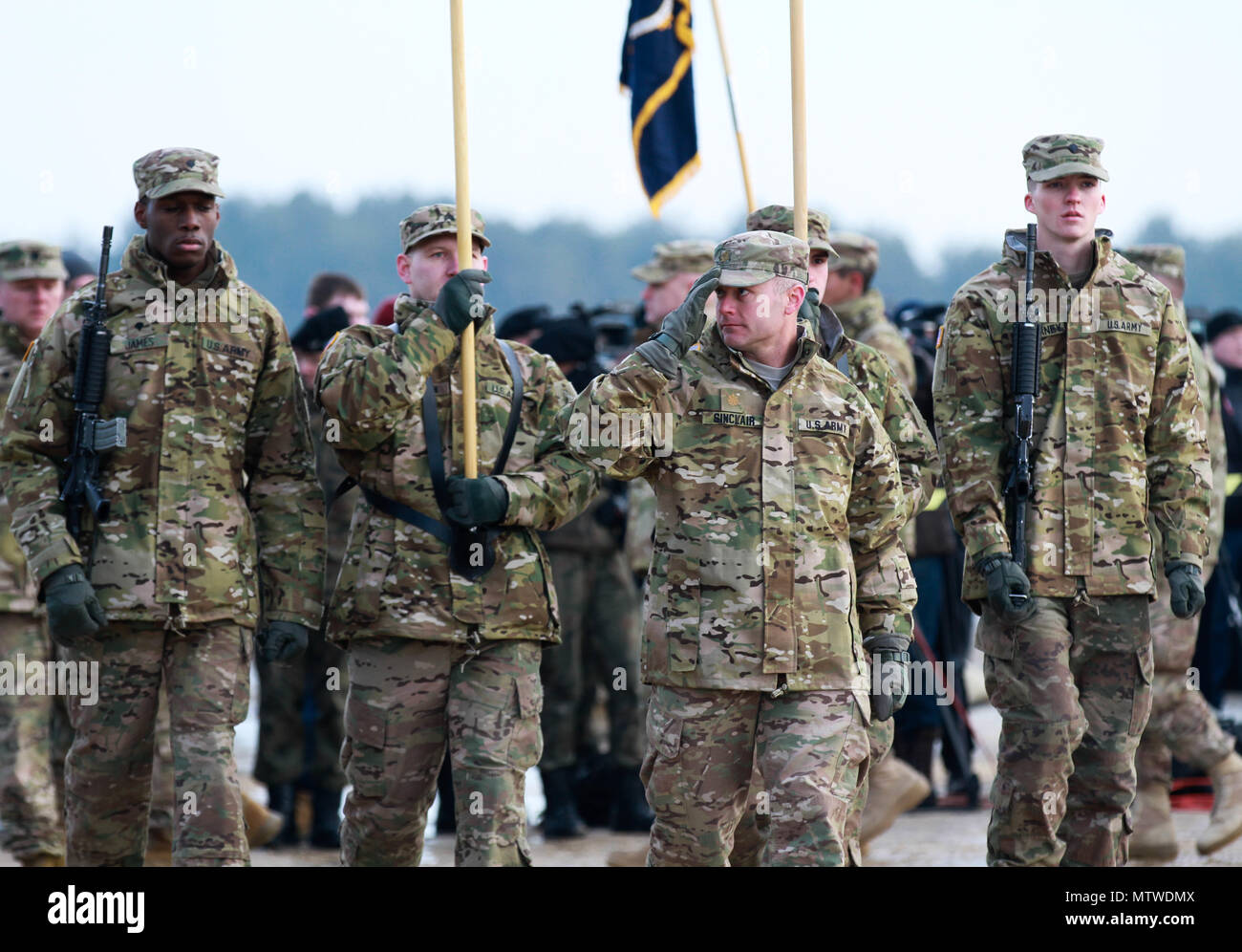 Soldiers from the 3rd Armored Brigade Combat Team, 4th Infantry ...