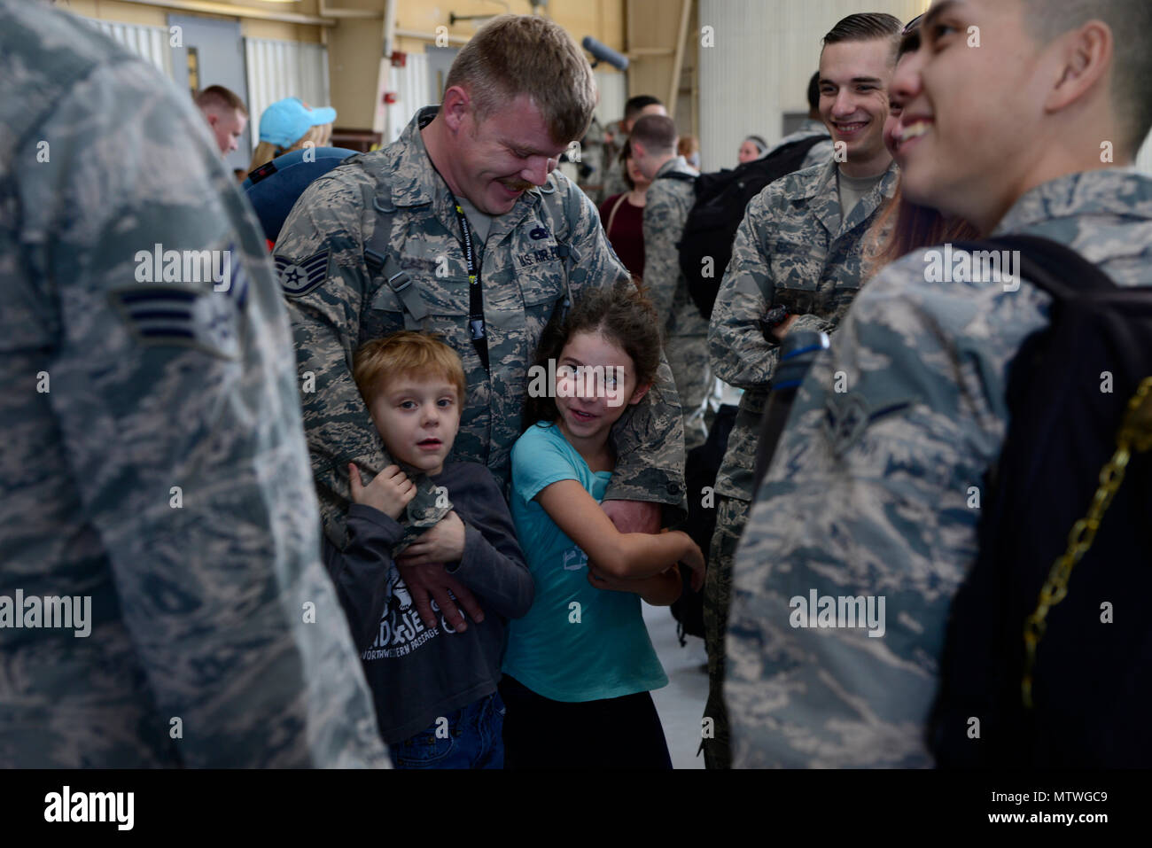 355th aircraft maintenance unit hi-res stock photography and images - Alamy