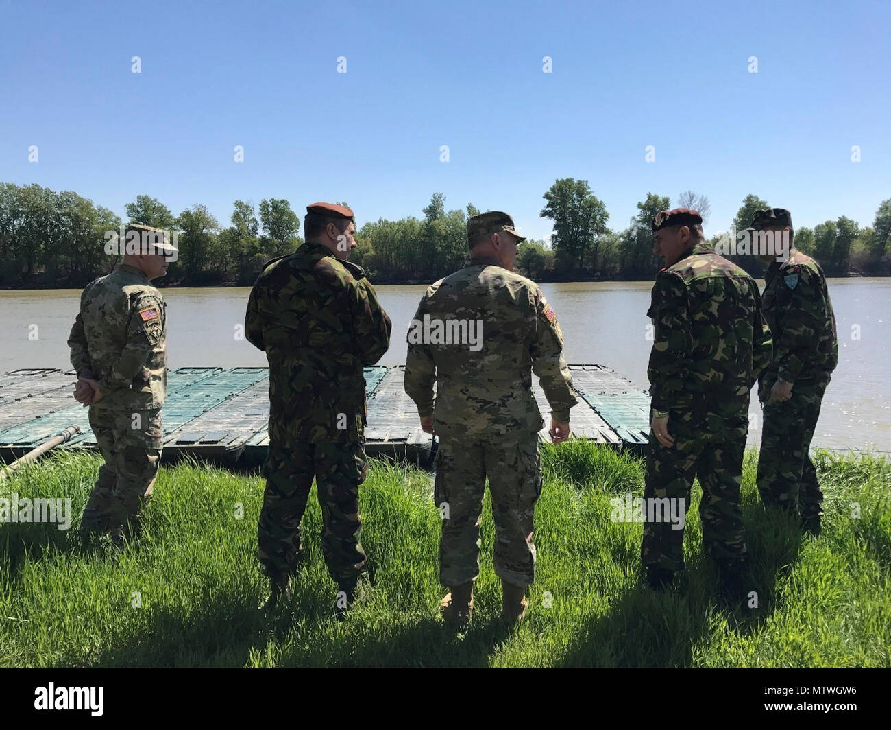 Brig. Gen. Georghe Soare and Command Sgt. Maj. George Darie of the 10th ...