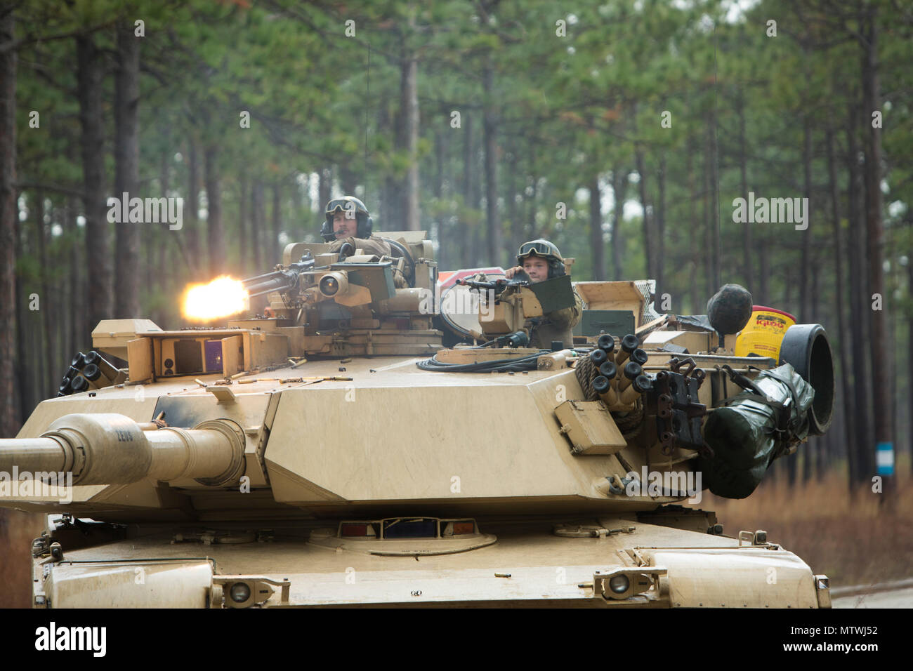 U.S. Marines with Alpha Company, 2nd Tank Battalion, 2nd Marine ...