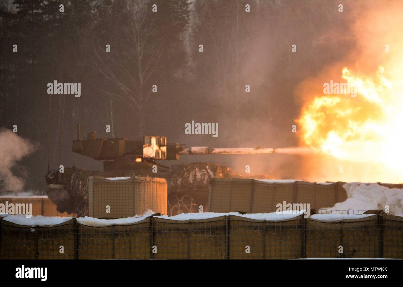 M1128 mobile gun system hi-res stock photography and images - Alamy