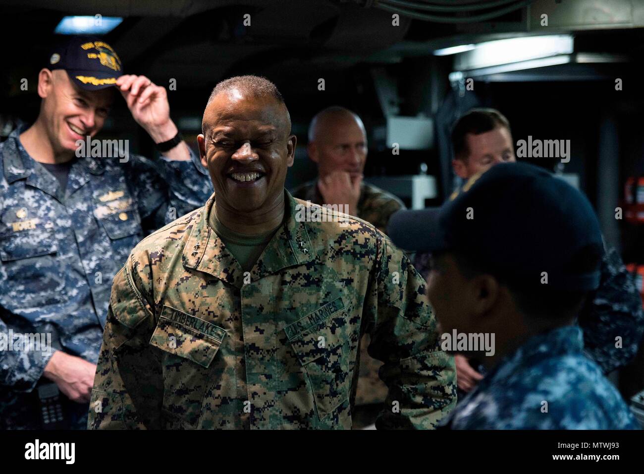 170131-N-JH293-079 OKINAWA, Japan (Jan 31, 2017) Marine Maj. Gen. Craig ...