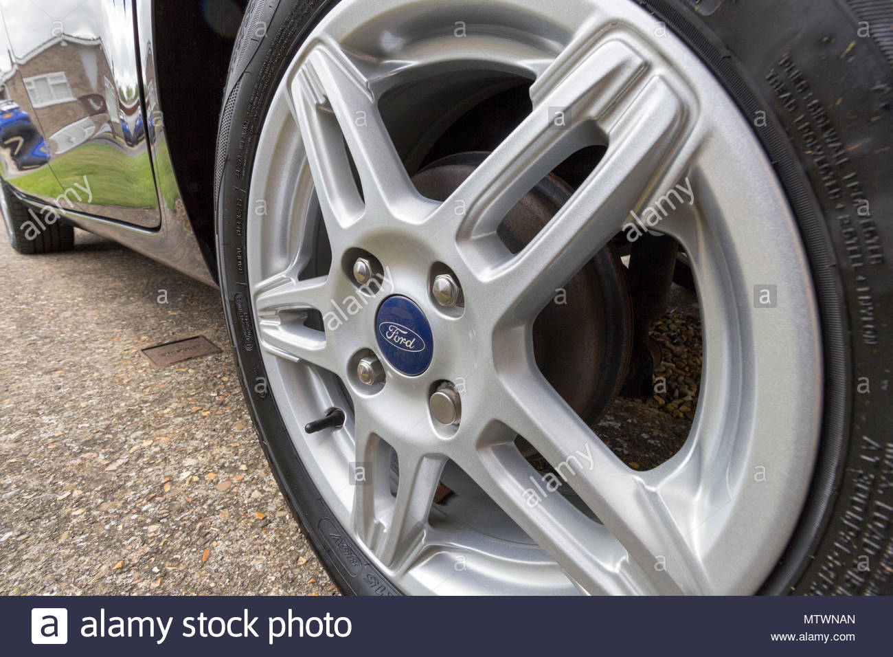 Car Alloy Wheels Stock Photos & Car Alloy Wheels Stock Images - Alamy