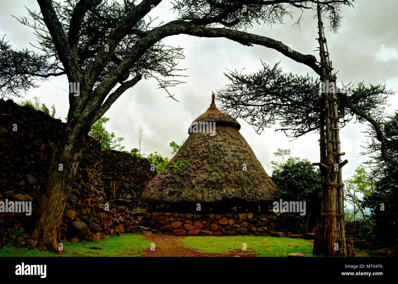Traditional Konso tribe village in Karat Konso , Ethiopia Stock Photo ...