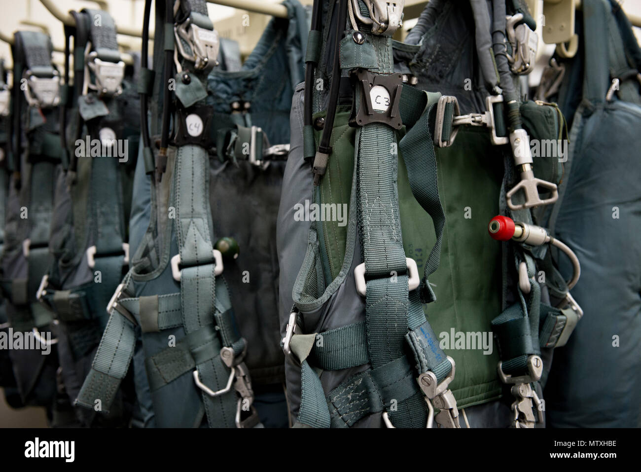 Yokota parachute operations hi-res stock photography and images - Alamy