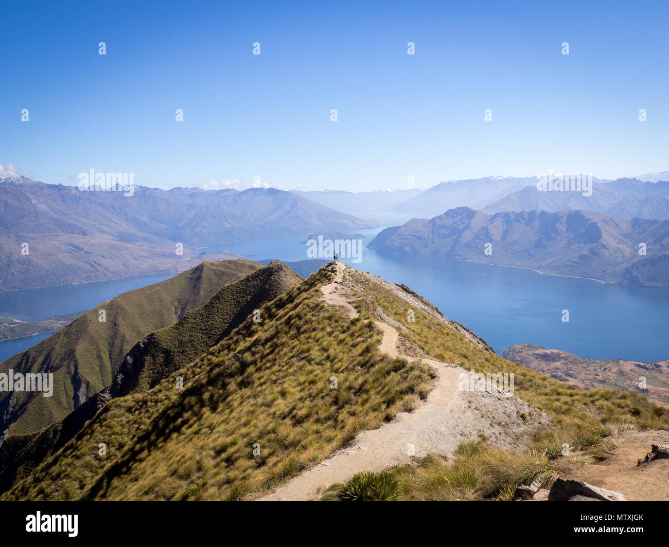 Roy's Peak Lookout Mountainous Blue Lake Landscape, New Zealand Stock ...