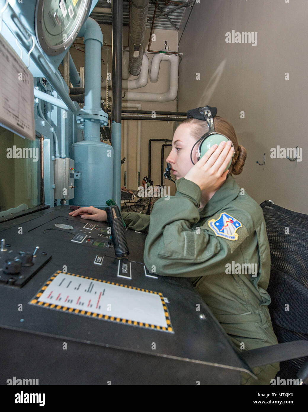 Rapid decompression hi-res stock photography and images - Alamy