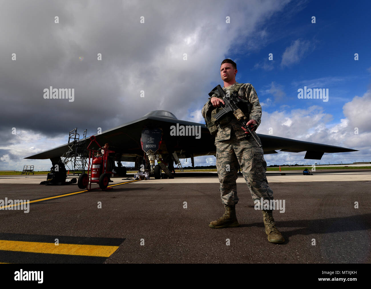 B 24 8th air force hi-res stock photography and images - Alamy
