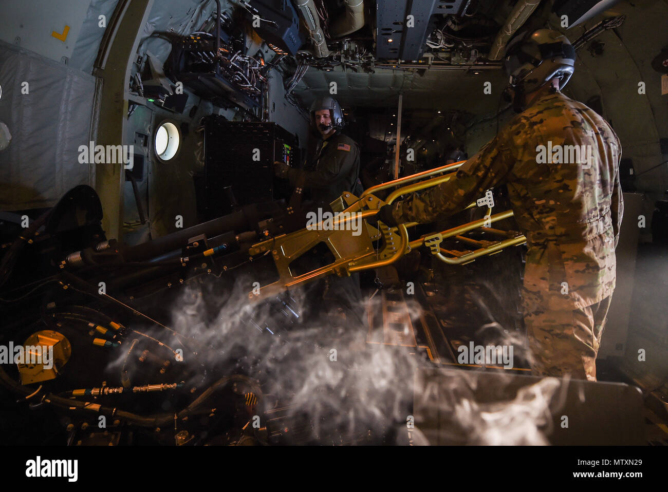 105mm shells hi-res stock photography and images - Alamy