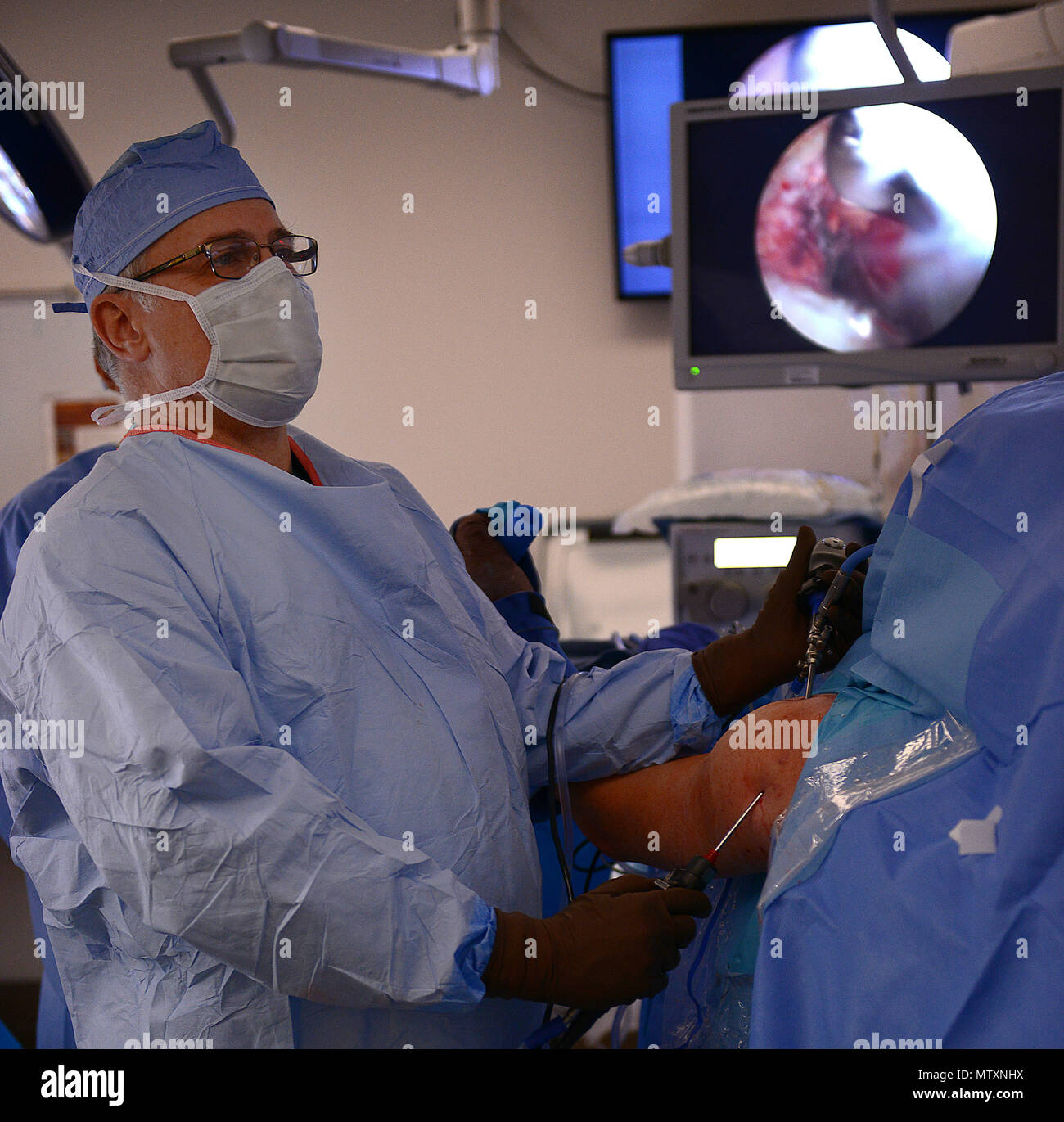 Army orthopedic clinic hi-res stock photography and images - Alamy