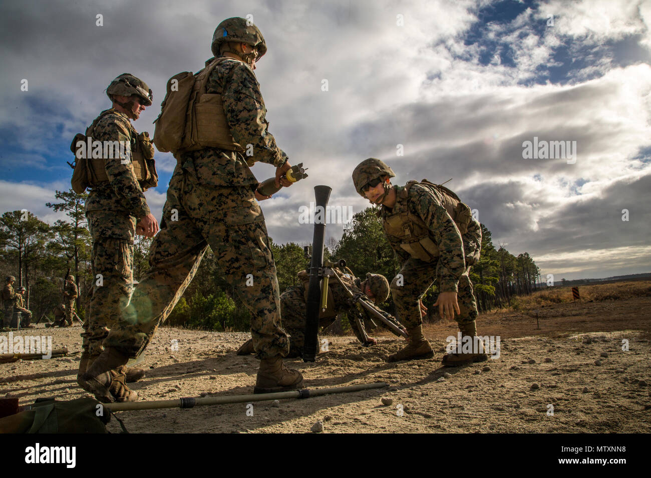 81mm Mortar System High Resolution Stock Photography and Images - Alamy
