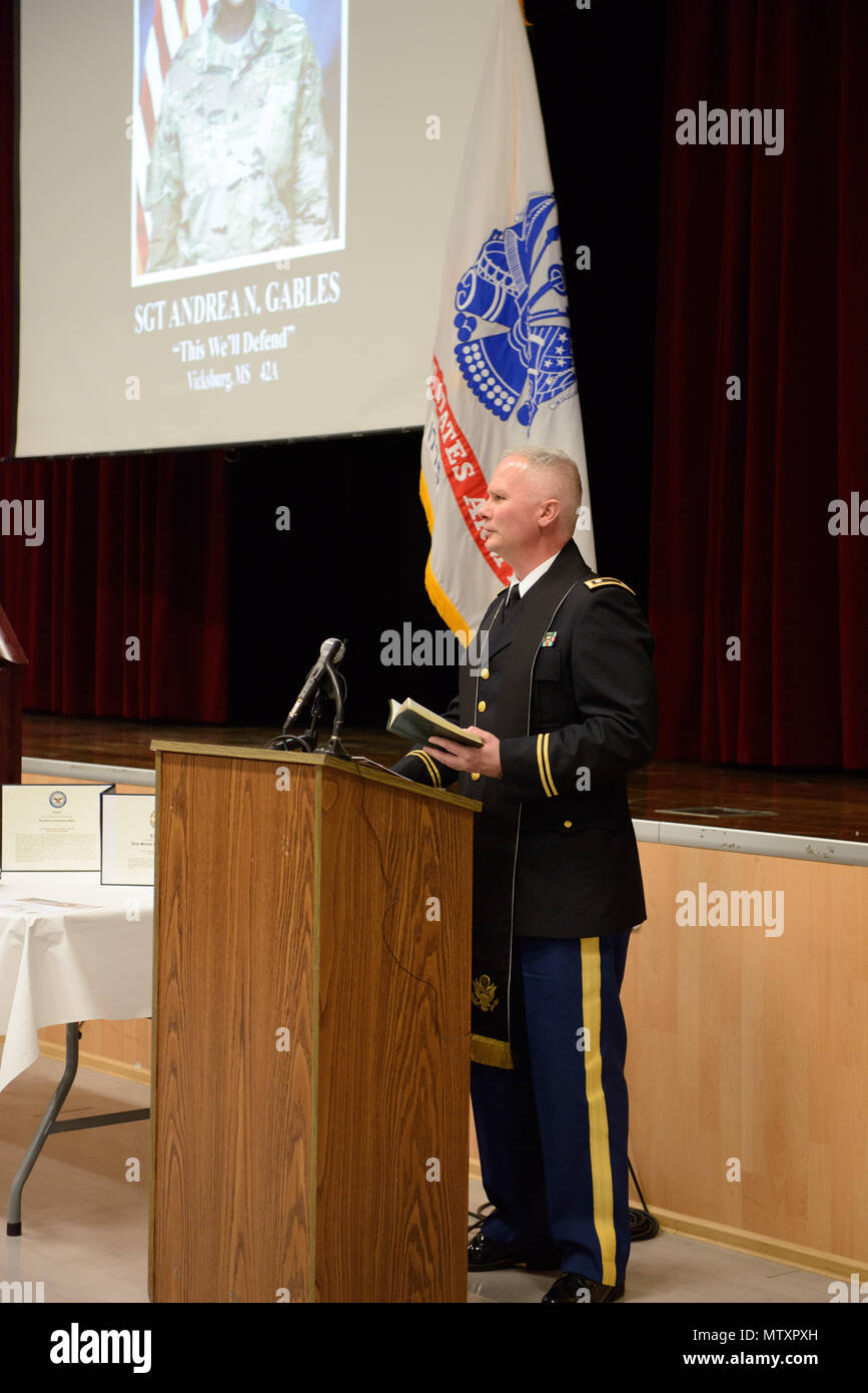U.S. Army Chaplain Lt. Col. (Chaplain) Rick Brunson gives his memorial ...