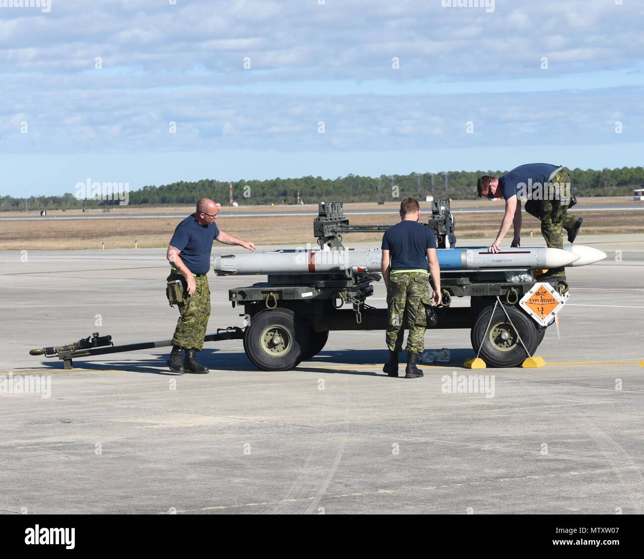 Royal Canadian Air Force weapons systems specialists from the 401st ...
