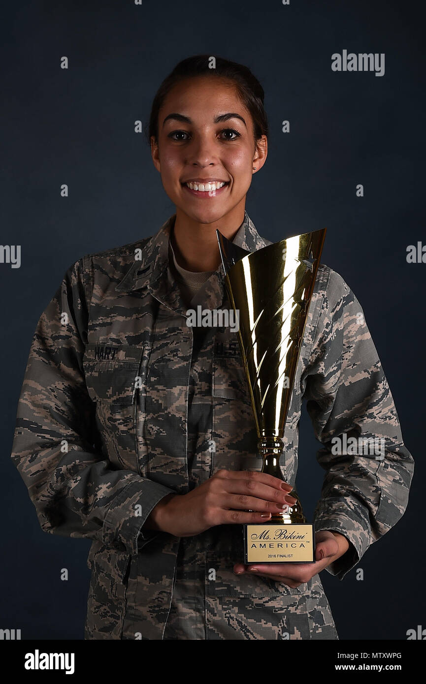 1st Lt. Jamielynn Hart, 2nd Space Warning Squadron deputy flight ...