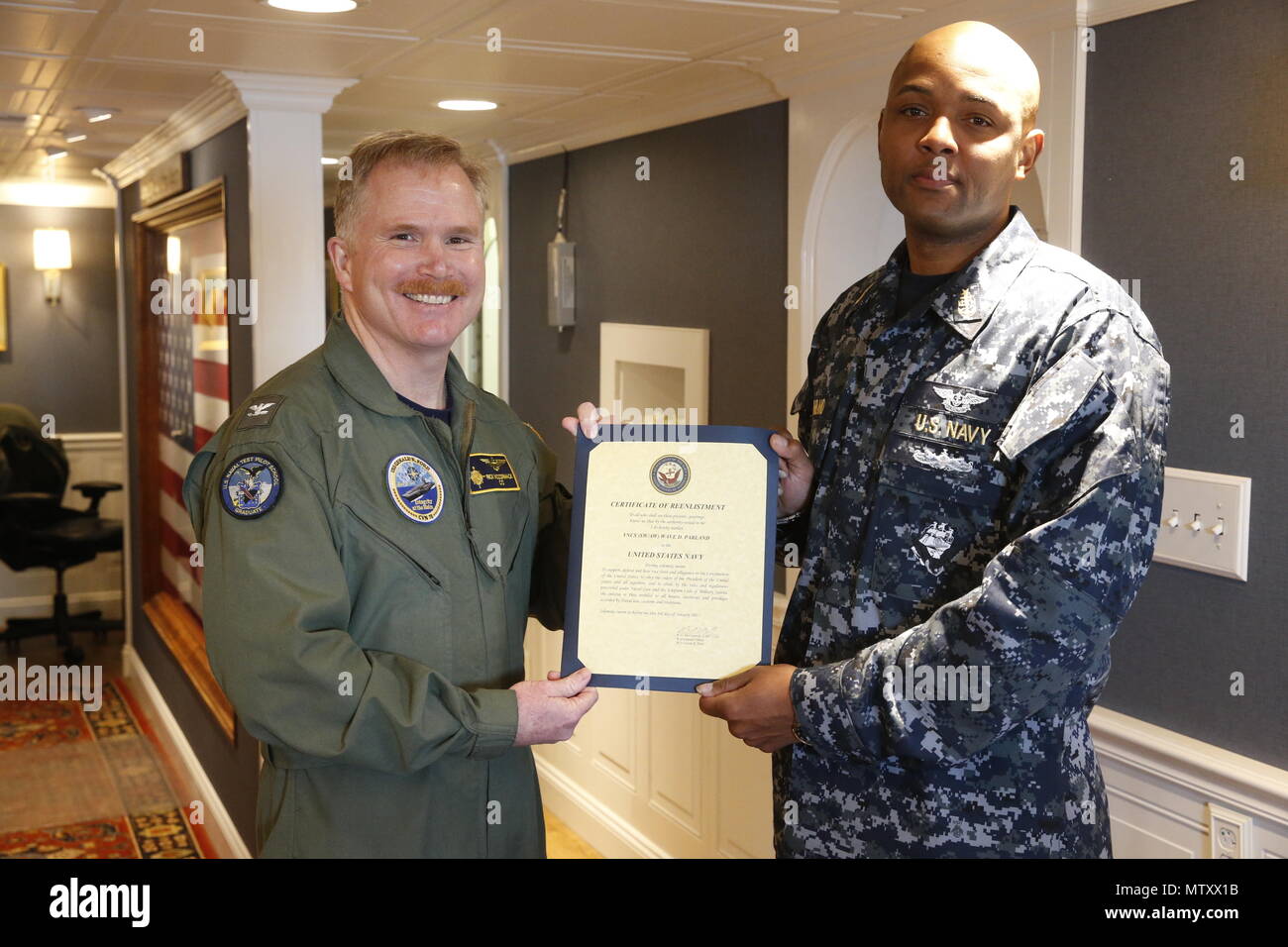 NEWPORT NEWS, Va. (Jan. 6, 2016) -- Senior Chief Yeoman Wave Parland ...