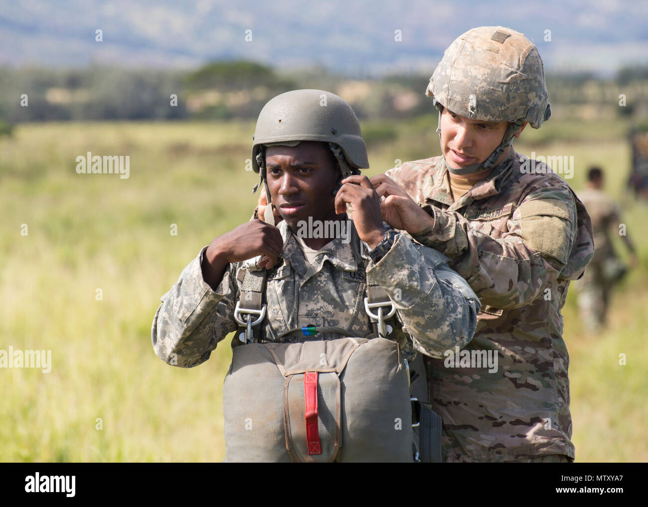NORTH SHORE, Hawaii (Jan. 26, 2017) A U.S. Army Soldier assigned to ...