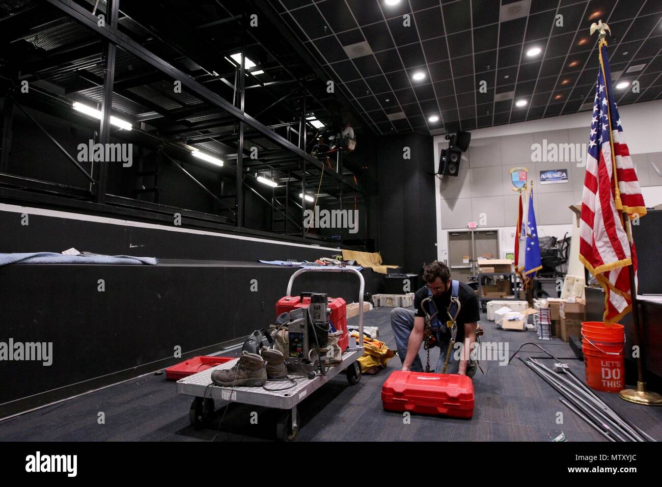 170126-N-HW977-059 NORCO, Calif. (Jan. 26, 2017) Range Systems ...