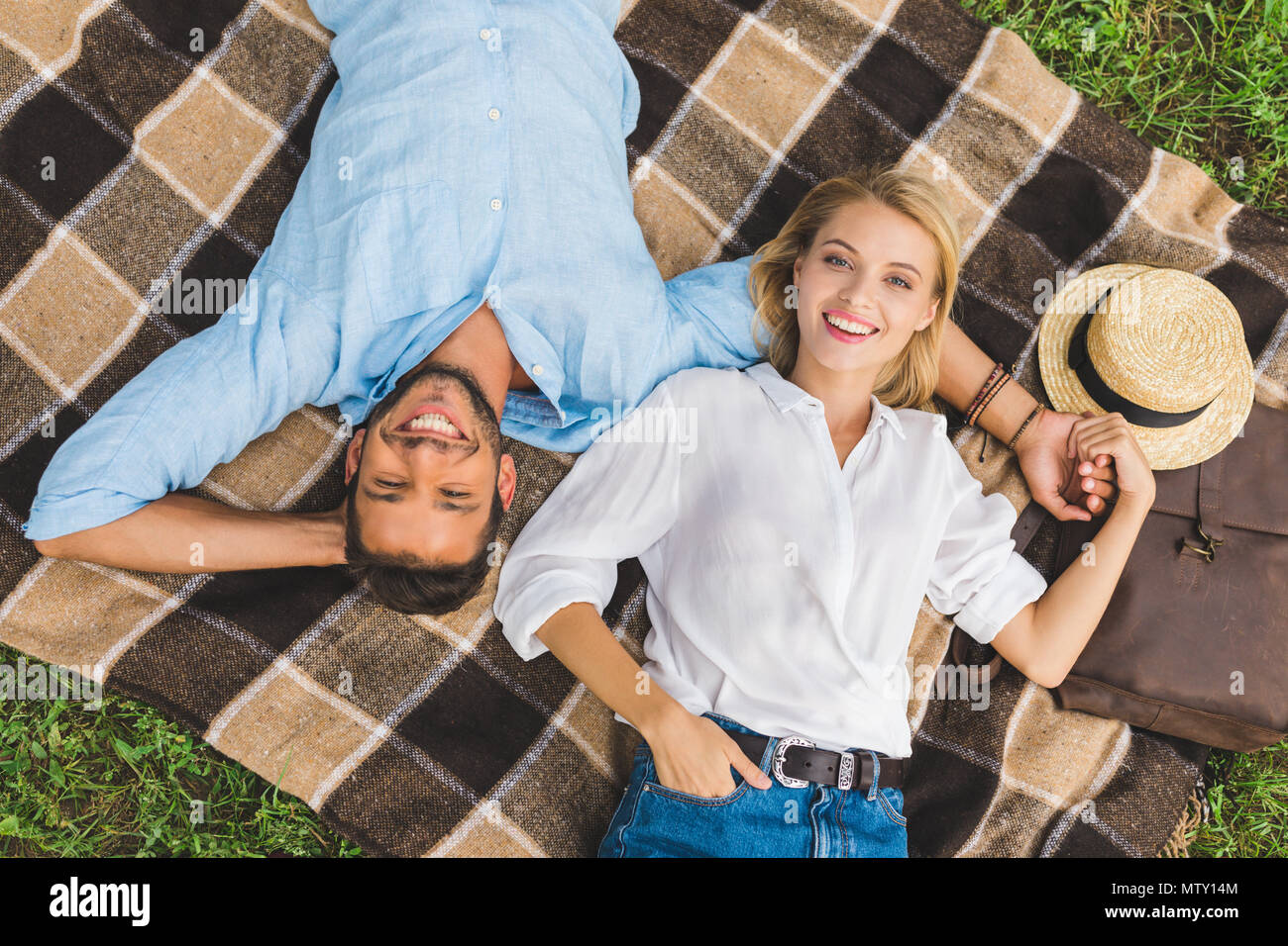 Blanket on ground hi-res stock photography and images - Alamy