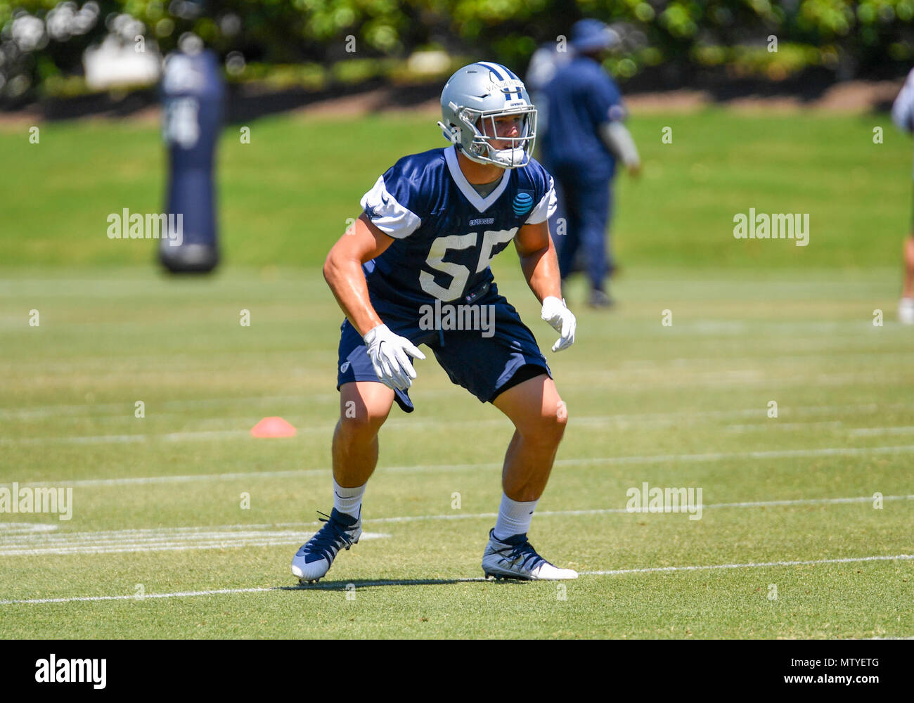 May 30, 2018: Dallas Cowboys linebacker Leighton Vander Esch #55 works ...