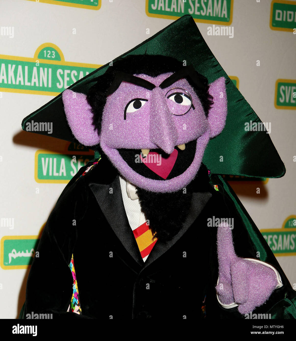 New York City, New York, USA. 30th May, 2018. Sesame Street character ...