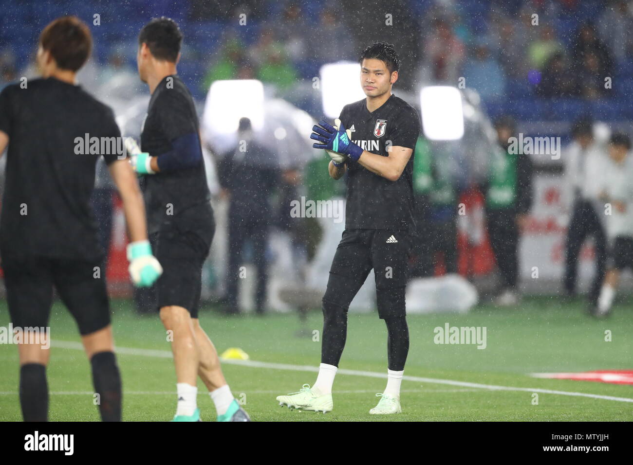 Kosuke nakamura hi-res stock photography and images - Alamy