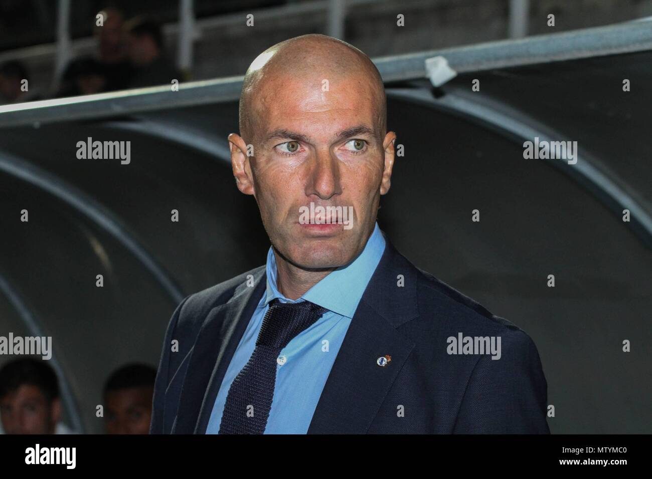Real Madrid's coach Zidane during Copa del Rey match between ...