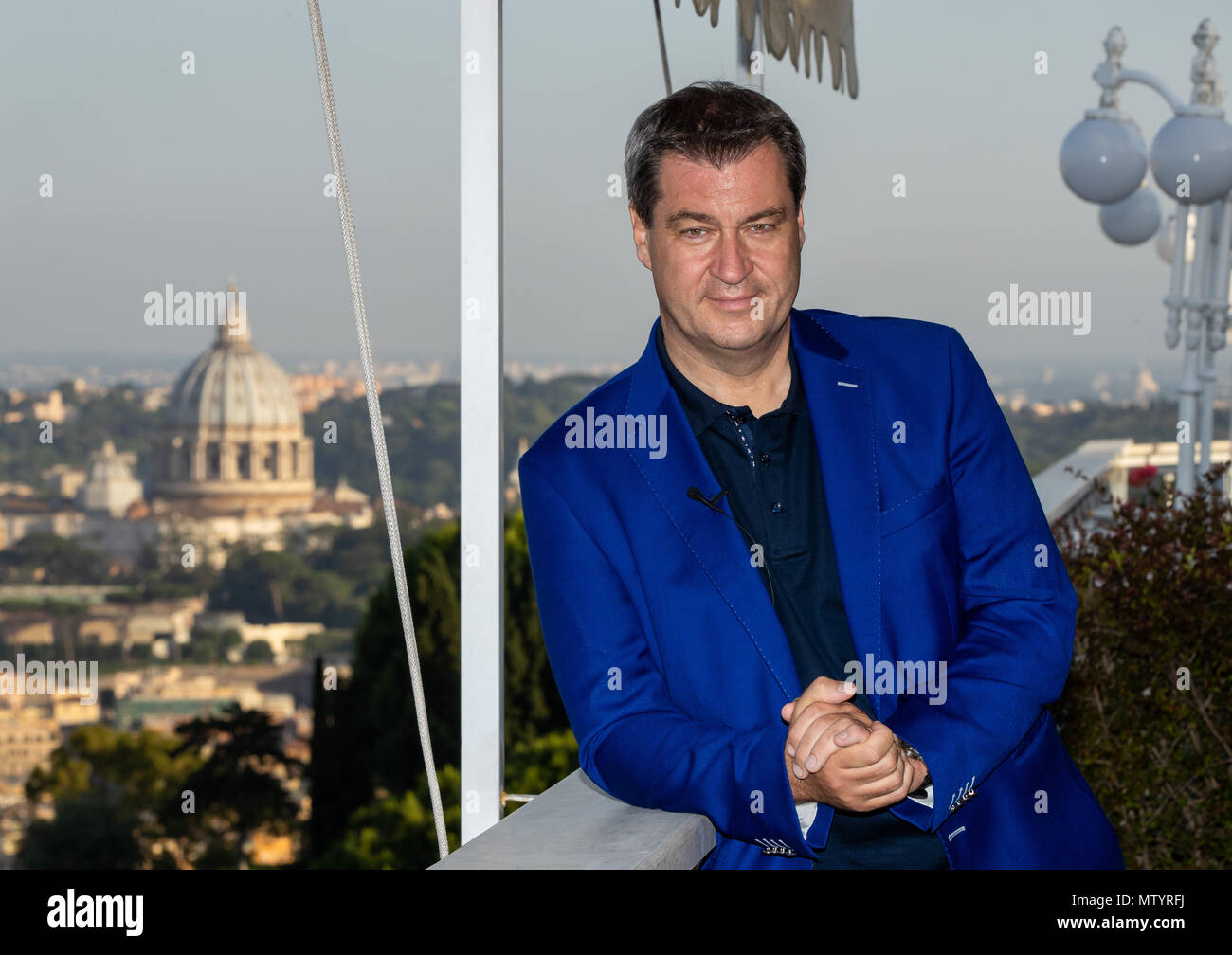 31 May 2018, Rome: Markus Soeder (CSU), premier of Bavaria, wit the ...