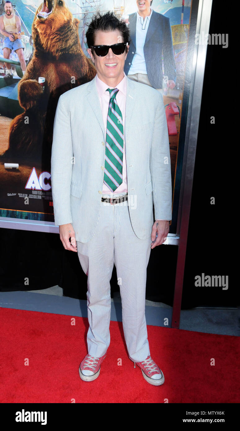 Johnny knoxville action point hi-res stock photography and images - Alamy