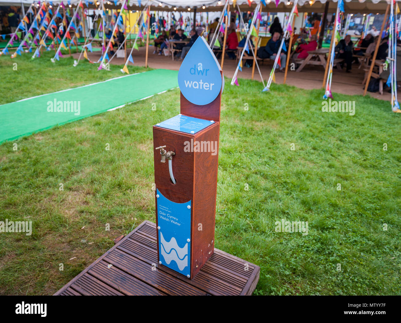 Drinking water at the Hay Festival, Hay-on-Wye, 2018 Stock Photo - Alamy