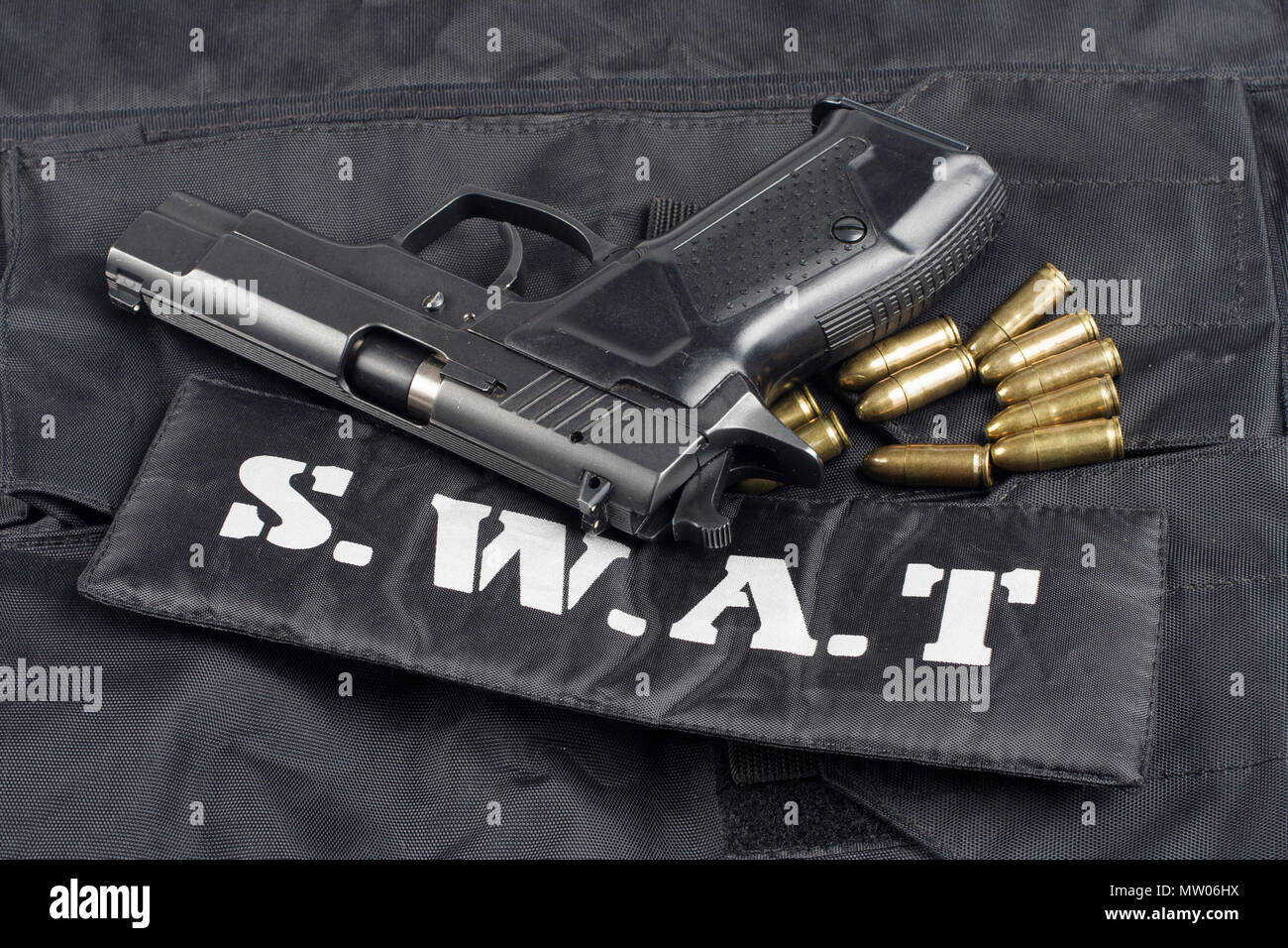 Black swat team uniform hi-res stock photography and images - Alamy