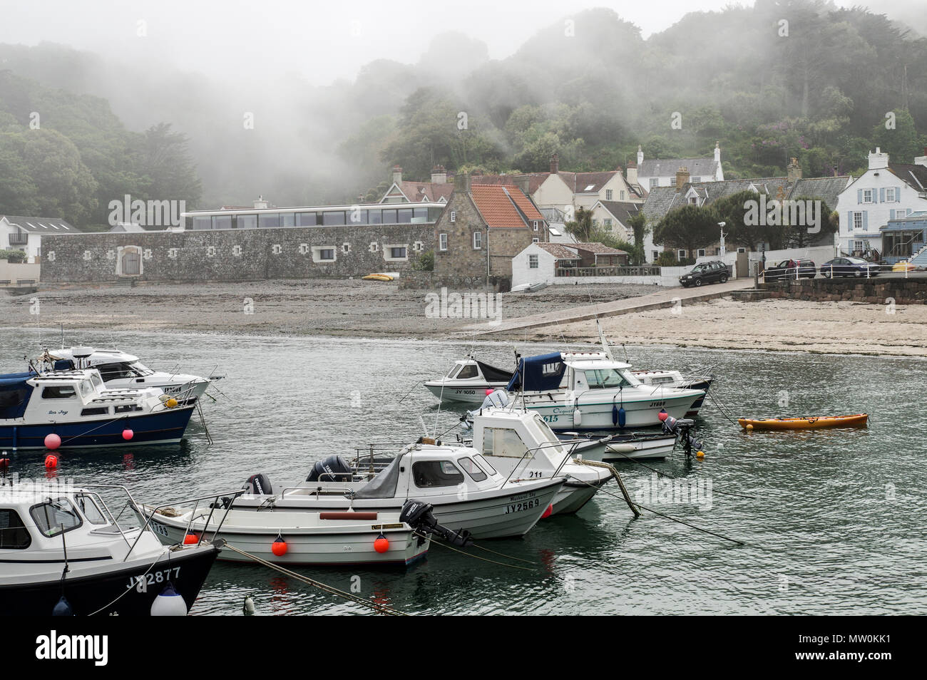 Passing bay hi-res stock photography and images - Alamy