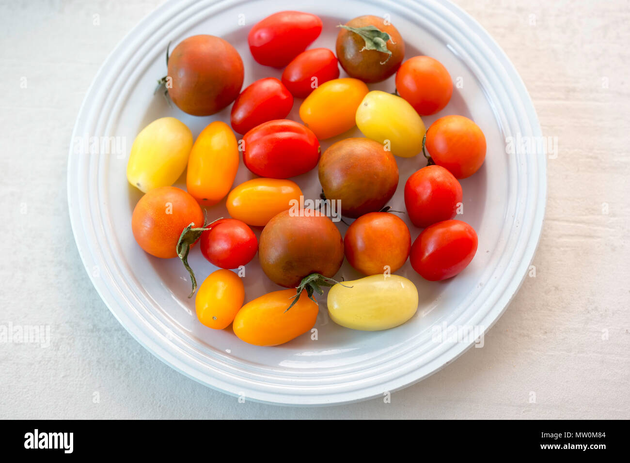 Cherry tomato mixed medley hi-res stock photography and images - Alamy