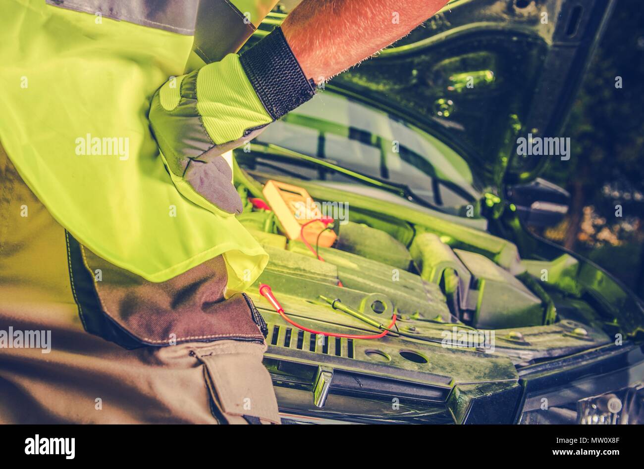 Mechanical assistance hi-res stock photography and images - Alamy