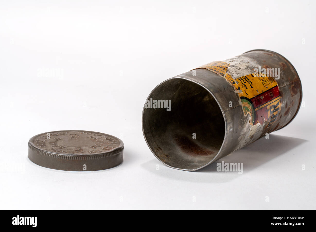 Empty Tin can, isolated on white Stock Photo - Alamy