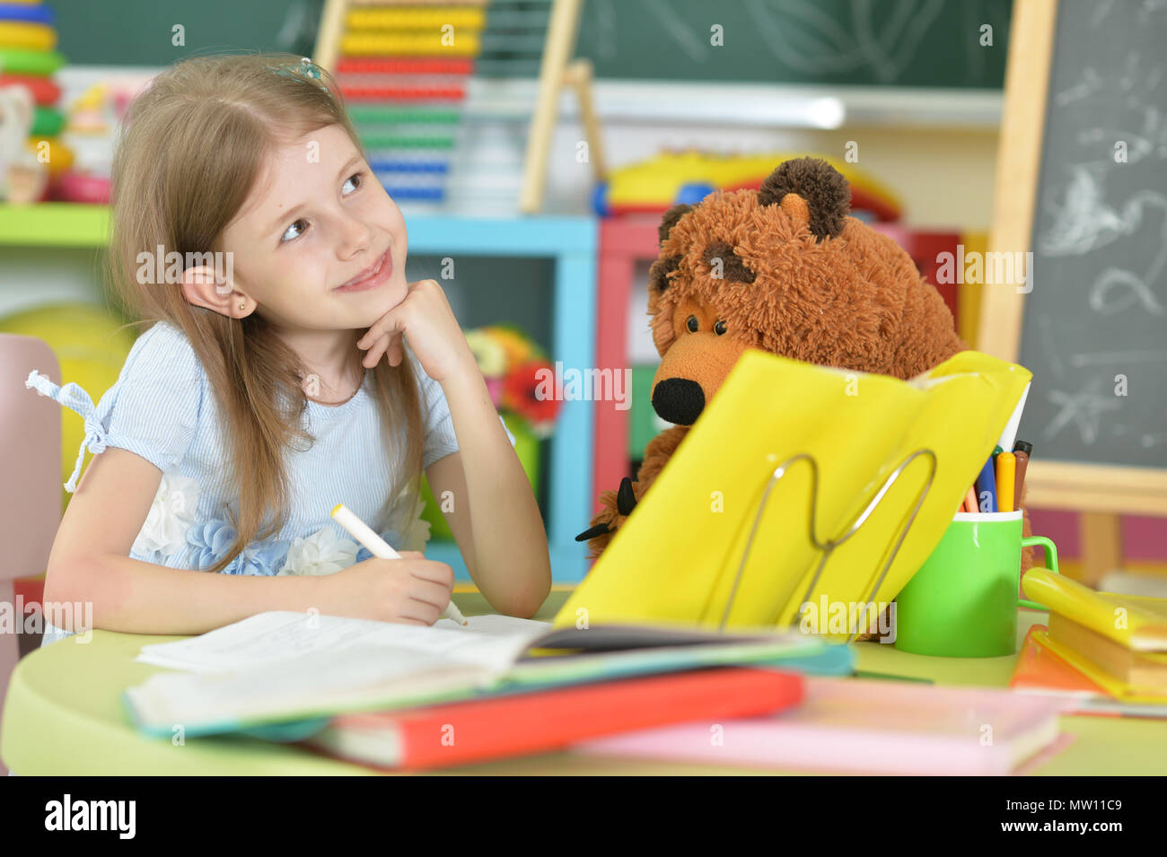 Cute little schoolgirl hi-res stock photography and images - Alamy