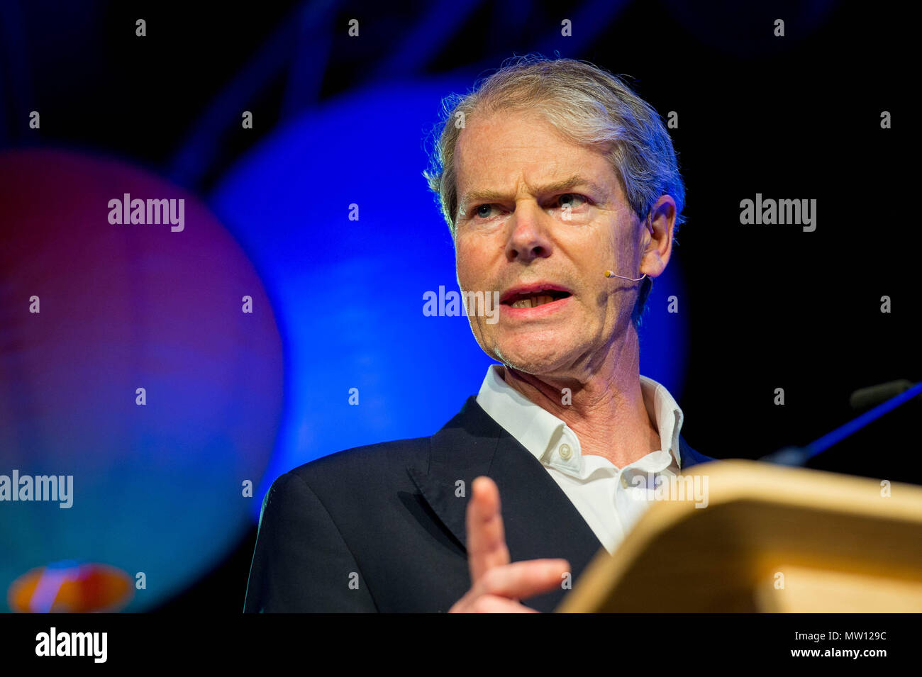 General sir adrian bradshaw hi-res stock photography and images - Alamy