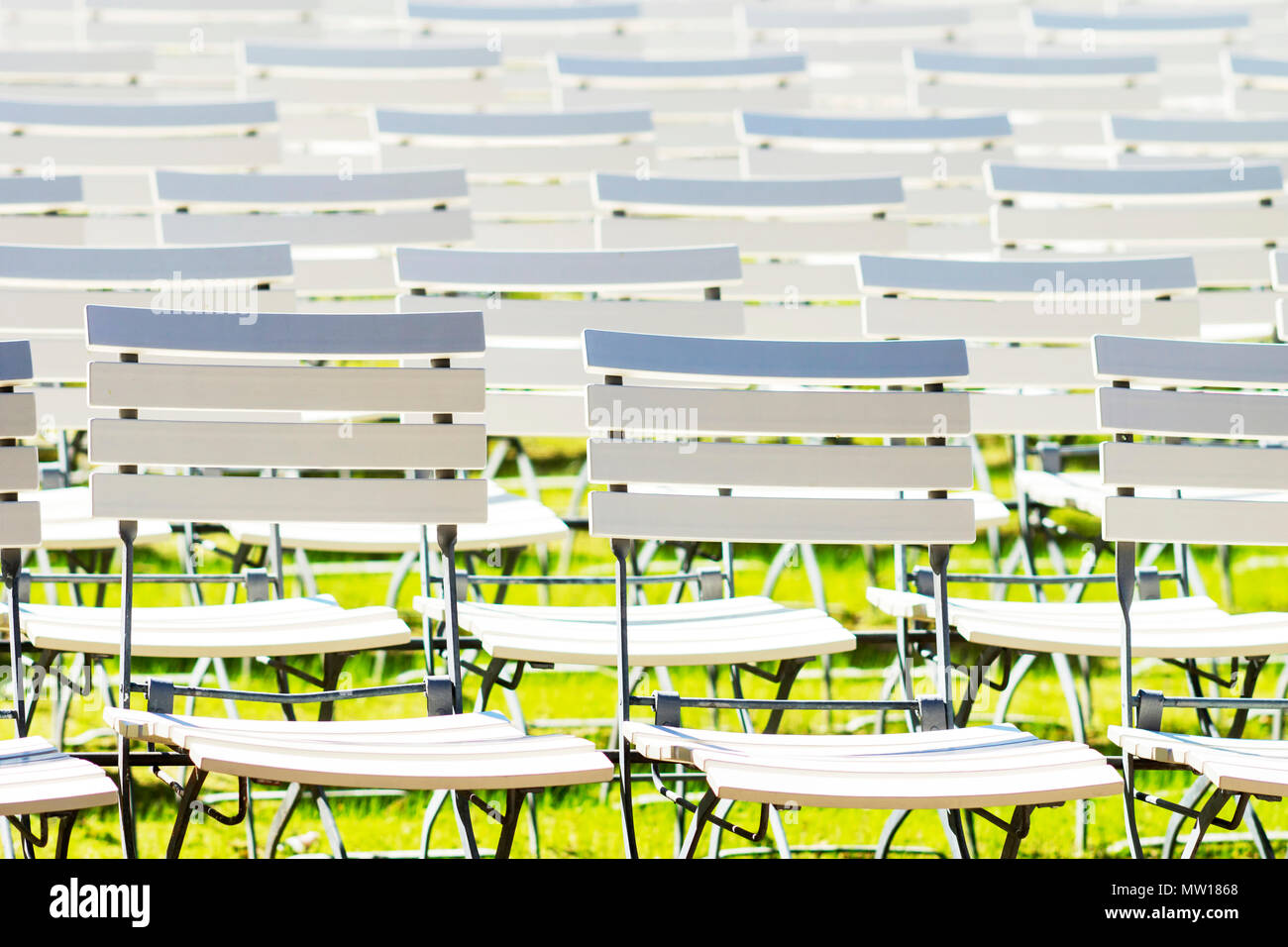 Rows chairs in theater hi-res stock photography and images - Alamy